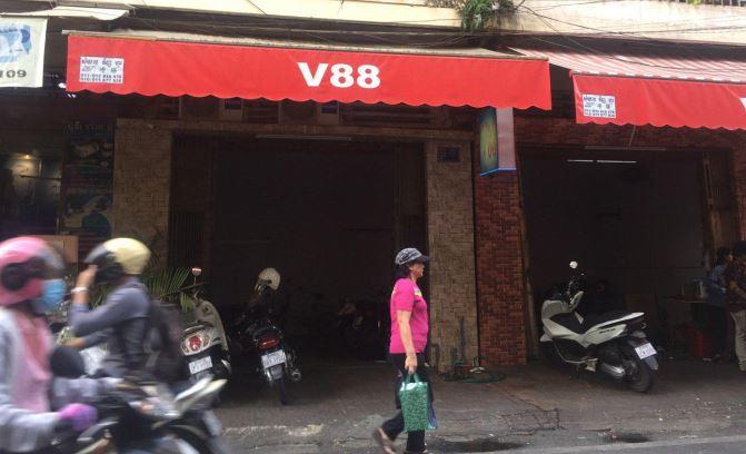 V88 ល្បីខ្លាំងនៅខណ្ឌ៧មករា ជាទីតាំងល្បែងស៊ីសងដ៏ធំ គ្មានអាជ្ញាធរ ឬសមត្ថកិច្ចណាហ៊ានបង្ក្រាប AMS Central