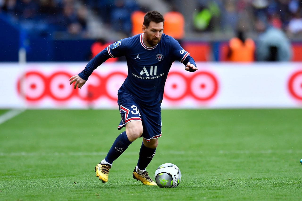 Lionel Messi ‘គ្រោងនឹងបន្តនៅ PSG មួយរដូវកាលទៀត’ ទោះបីអ្នកគាំទ្រ ...