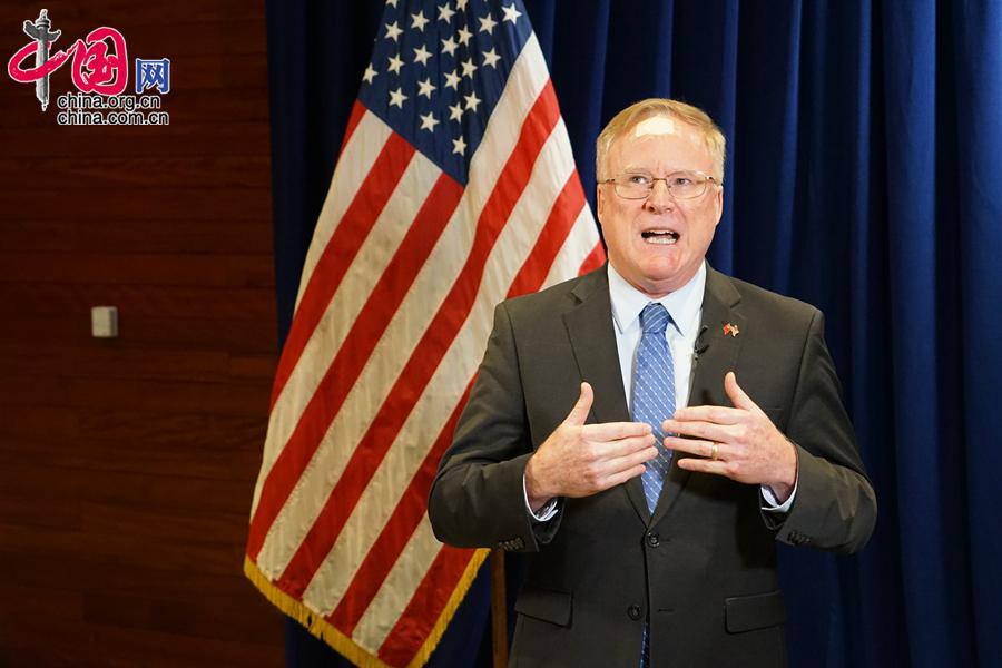 Robert William Forden អ្នកជំនាញកិច្ចការអាស៊ី ...