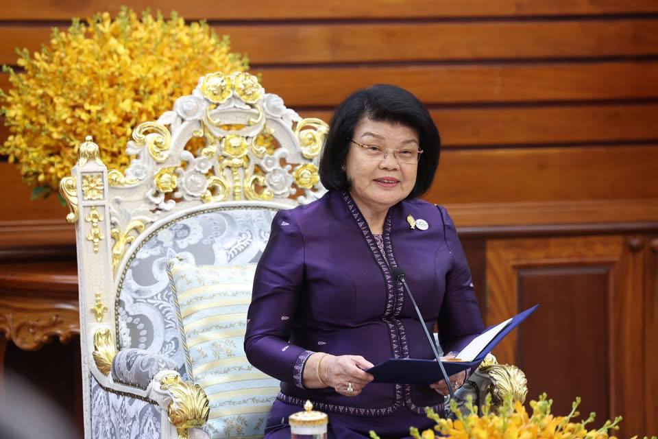 សម្តេចរដ្ឋសភាធិបតី ឃួន សុដារី បានទទួលជួបសវនាការ និងស្វាគមន៍ ជាមួយប្រធានគណៈប្រតិភូបរទេស ...