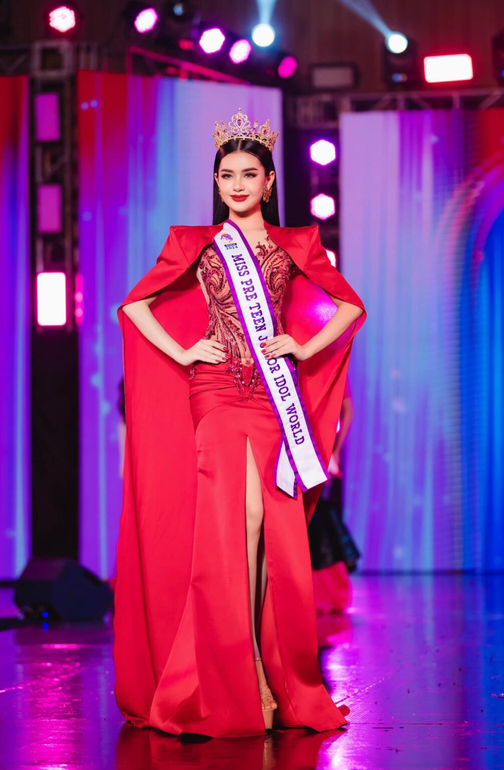 ល្អហួស សម្រេចចិត្តចូលរួមប្រកួត Miss Teen & Miss Teen Icon Cambo