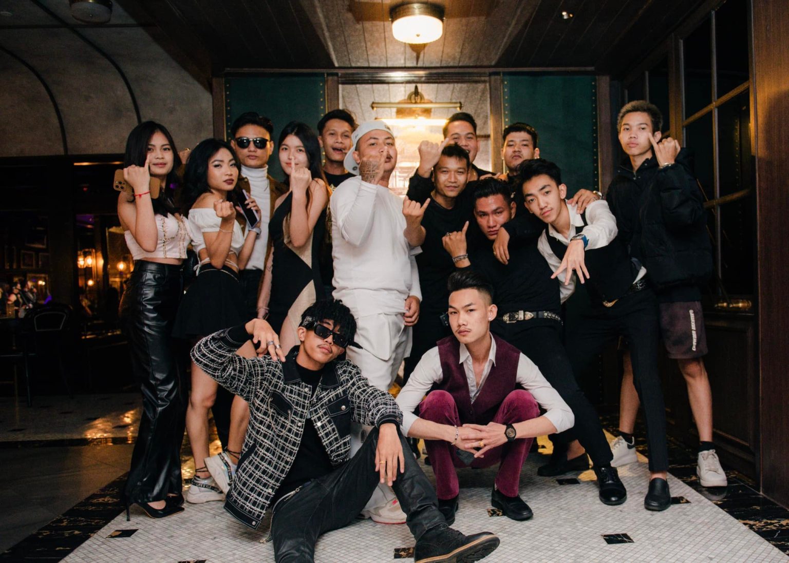 កៀកថ្ងៃពិសេស អលជ្ជី បង្ហាញមុខគូស្នេហ៍ មានទាំងវីដេអូ Pre-wedding