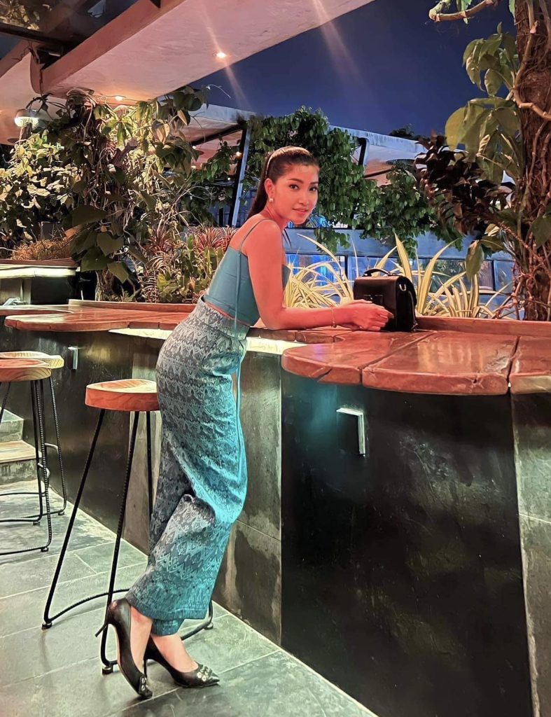 ឯកអគ្គរាជទូតអង់គ្លេសប្រចាំនៅកម្ពុជាសរសើរ ម៉ា រីណែត មិនត្រឹមជាត