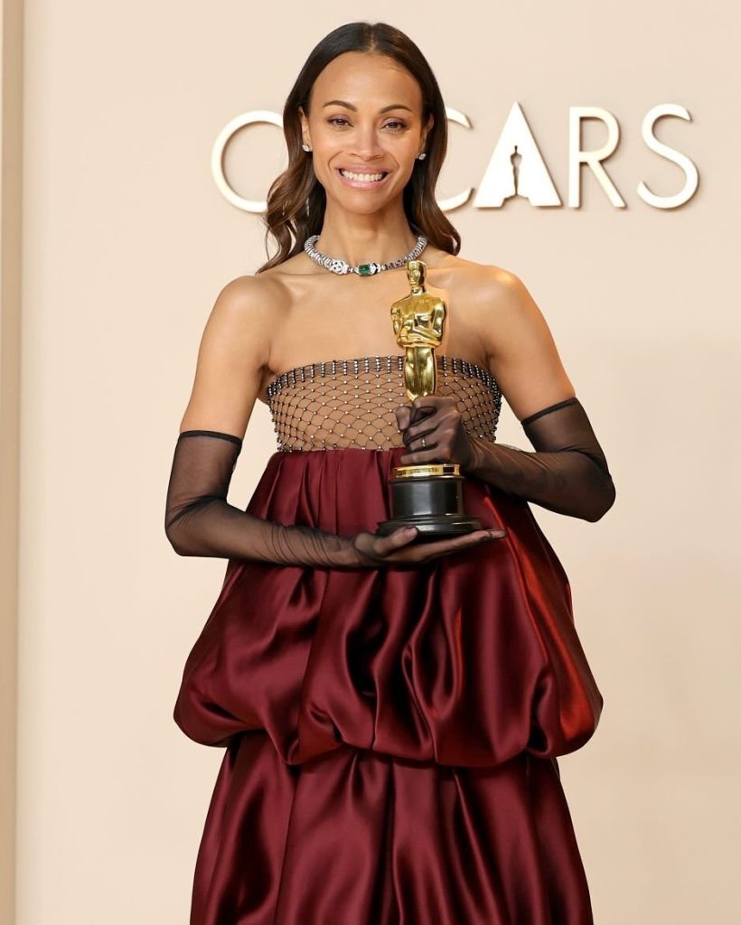 តួឯកស្រី “Avatar” Zoe Saldaña ឡើងគ្រងតំណែងតារាសម្តែងមាន...